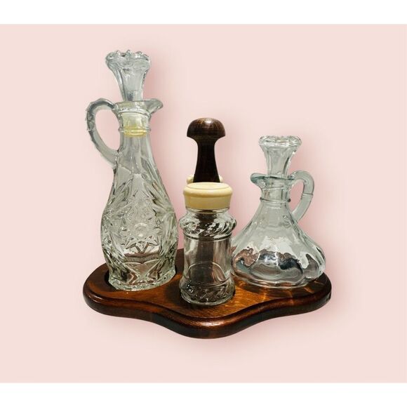 Vintage | Kitchen | Vintagecondiments Set Of With 4 Victorian Glass ...